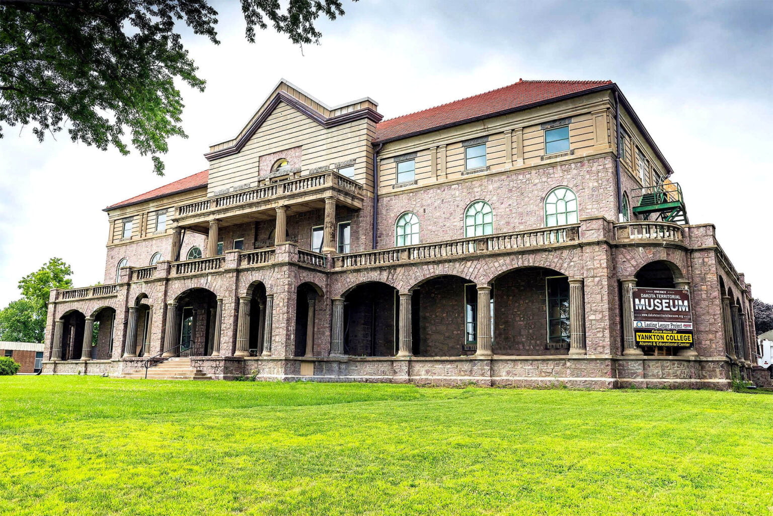 28 Best & Fun Things To Do In Yankton, SD (2025) - Chief Tourist