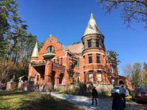 20 Best & Fun Things To Do In Woodstock, IL (2025) - Chief Tourist